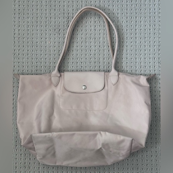 Longchamp | Bags | Vintage Longchamp Le Pliage Large Tote Bag Beige ...